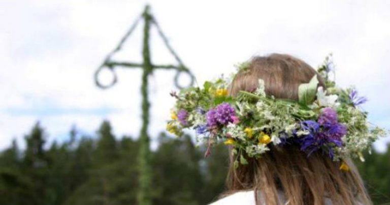 Om midsommar - SVT Play - WEBB-TV.nu