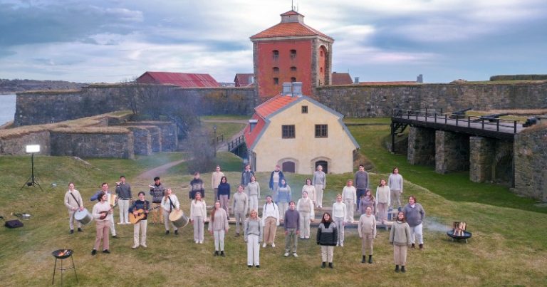 Valborgskonsert från Nya Älvsborgs fästning - SVT Play - WEBB-TV.nu